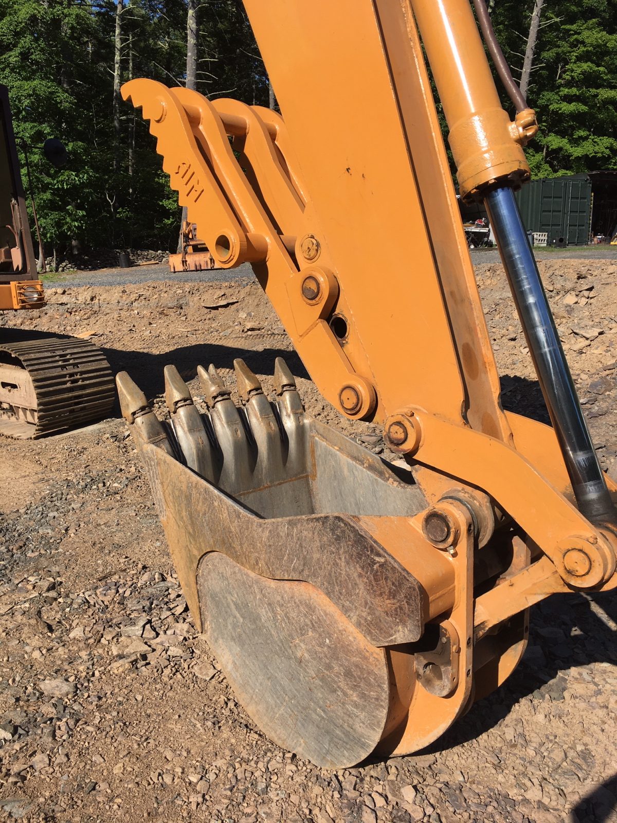 excavator-thumb-case - United Exchange USA