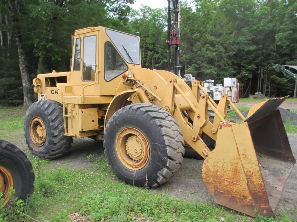 966 c rubber tire loader - United Exchange USA